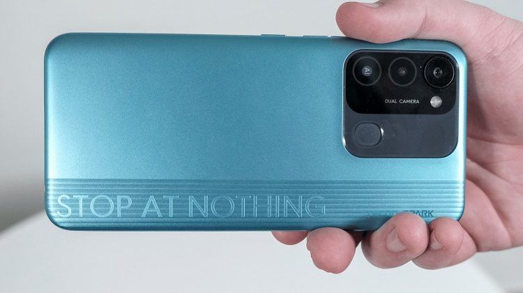 Đánh giá TECNO Spark 8C: Vượt trội trong tầm giá?